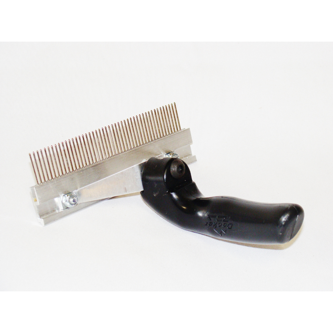 Fur Comb – The Canadian Coyote Company Ltd.